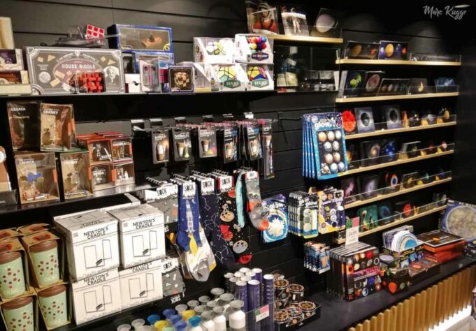 NEMO Science Museum Amsterdam - Admission & opening hours